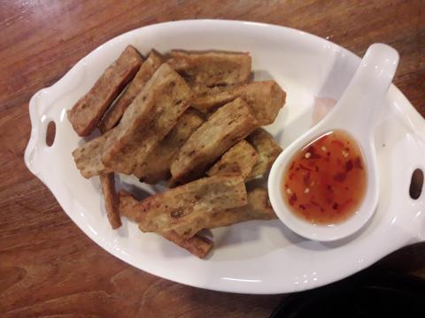 ลิ้มลองอาหารตำหรับชาววังยะหริ่ง @Yaring Cuisine เชียงใหม่